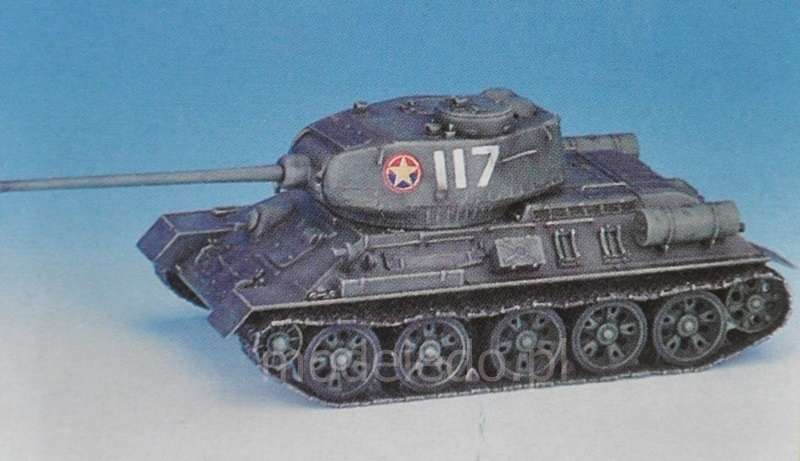 Radziecki czołg T-34/85M (NVA) w skali 1-35 - Modeledo.pl