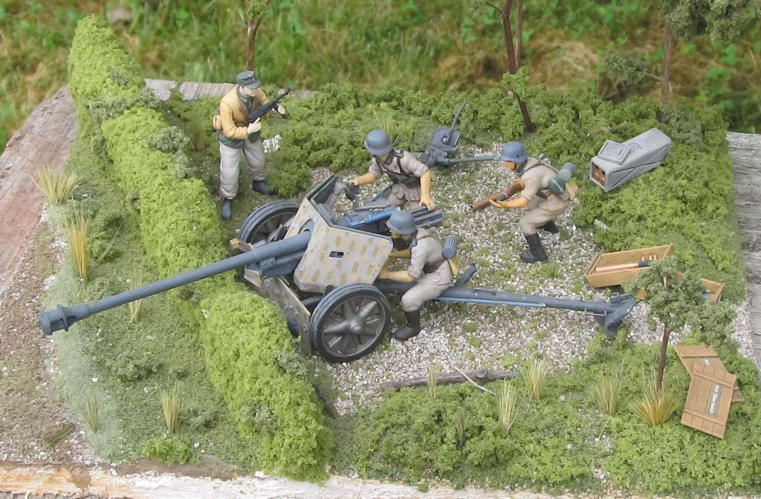 Niemiecka armata PaK 40/L46 kalibru 75mm w skali 1:35 - Modeledo.pl