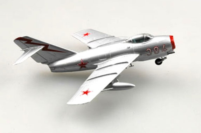 Gotowy model samolotu MiG-15 1-72 - Modeledo.pl