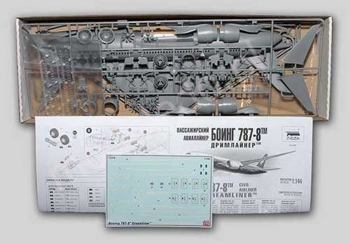 Samolot pasażerski Boeing 787-8 Dreamliner - model w skali 1-144 ...