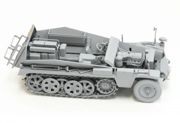 Pojazd opancerzony Sd.Kfz.250/3 Greif Romla - Modeledo.pl