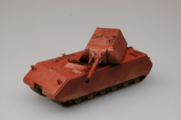 Sklejony i pomalowany model czołgu maus w skali 1:72 - Modeledo.pl