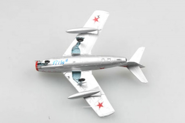 Gotowy model samolotu MiG-15 1-72 - Modeledo.pl